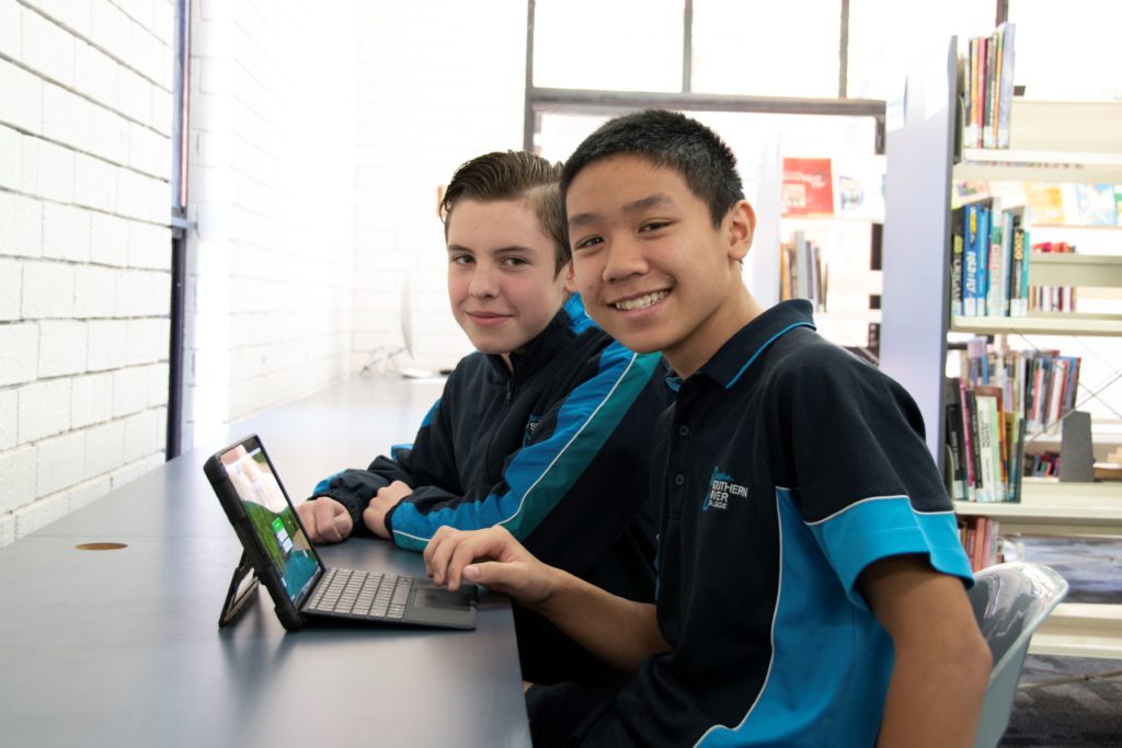 SCHOOL HOURS & TERM DATES - Southern River College